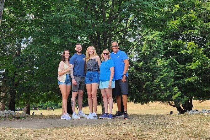 Stanley Park Highlights 3 Hour Walking Tour | Gratuity-Based - FAQ