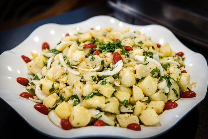 Stardust Variety Show Evening Cruise in Yeroskipou Bay - Meeting Point and Directions to the Venue