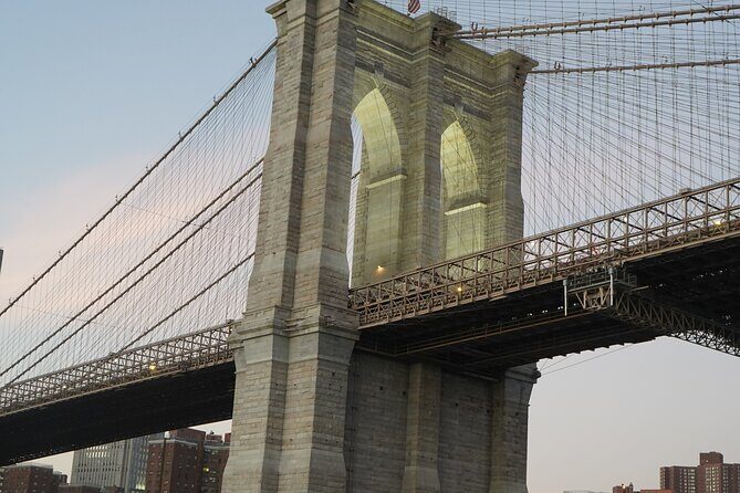 Starship 60 Min Statue of Liberty Brooklyn Bridge Boat Tour - Frequently Asked Questions