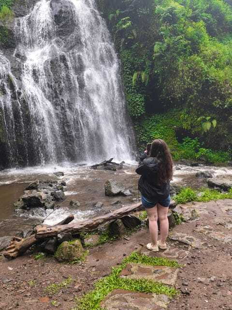 Start 10am Bandung Group Tour Volcano, Waterfalls, Hotspring - Frequently Asked Questions