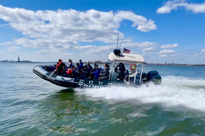 Statue of Liberty and Brooklyn Bridge Boat Tour - Inclusions and Accessibility