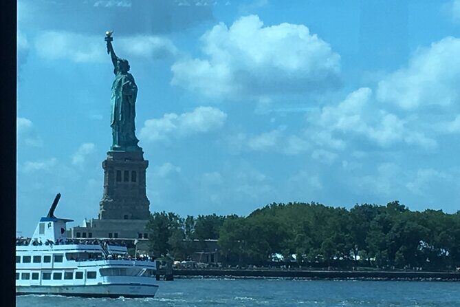 Statue of Liberty and Ellis Island Tour in Spanish - Practical Tips for Your Visit