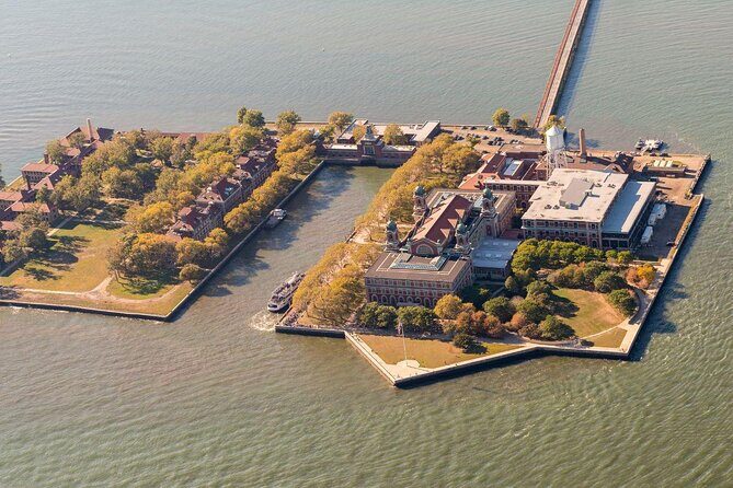 Statue of Liberty Ellis Island & 911 Memorial Pools Early - Introduction