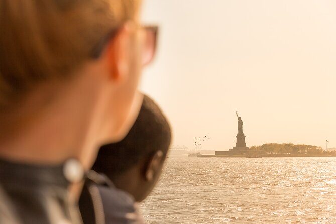 Statue of Liberty & Ellis Island Guided Tour with Ferry Transfers - En Route: Scenic Ferry Ride