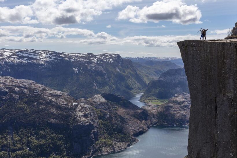 Stavanger: Preikestolen Classic Hike and Side Trail - An Authentic Norwegian Adventure: What to Expect