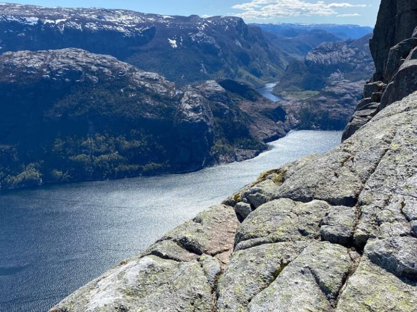 Stavanger: Preikestolen Tour with Guide and Pickup - FAQs