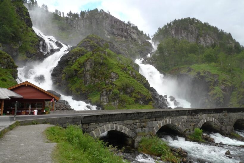 Stavanger: Trip to the Langfoss and Latefoss waterfalls - FAQs