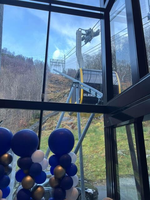 Stavanger: Ulriken Mountain and Bergen Aquarium Guided Tour - Key Points