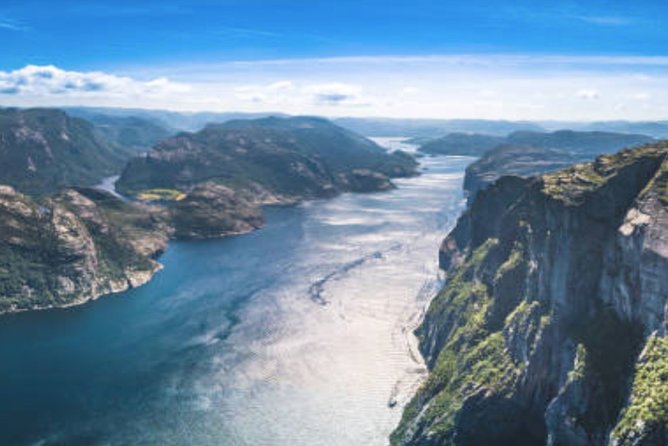 Stavanger: Waterfalls, Caves and Rock Tour By Sea - Encountering the Majestic Hengjane Falls