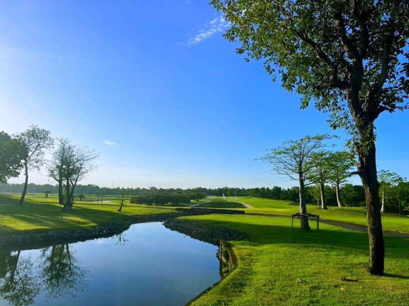 Stay & Play 4 Days 3 Nights Golfing Escape Country Club - What to Expect on Your Bangkok Golf Getaway