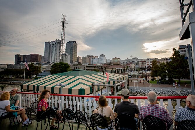 Steamboat Natchez VIP Jazz Dinner Cruise with Private Tour and Open Bar Option - FAQ