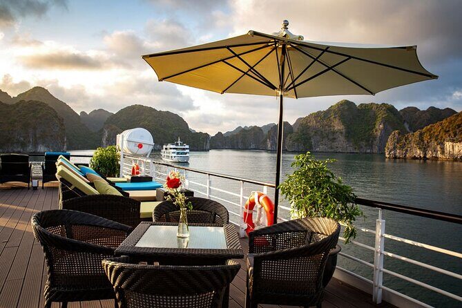 Stellar of The Seas Best Top Vip Cruise Ha Long Bay 2 Day 1 Night - Key Points