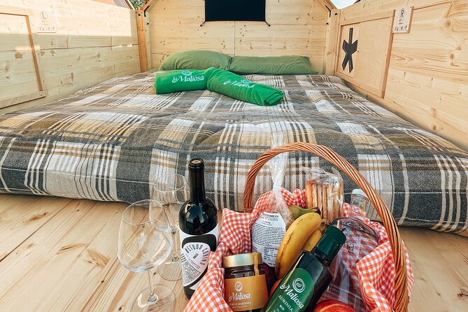 Stellar PicNic: Delight at sunset in the Tuscan countryside - The Sum Up