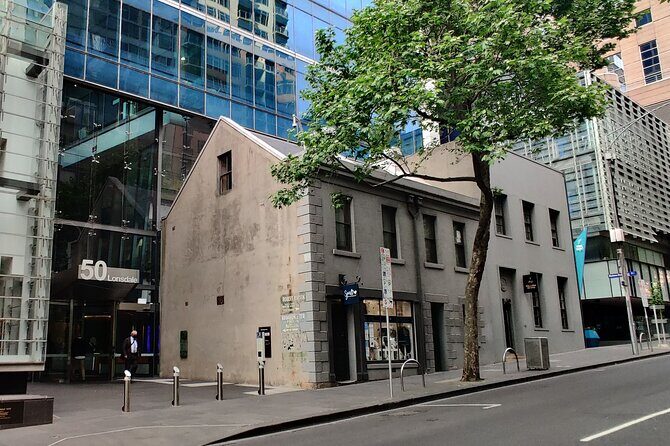 Step Back in Time: Exploring Early Melbourne - Insightful Stops with Rich Backstories