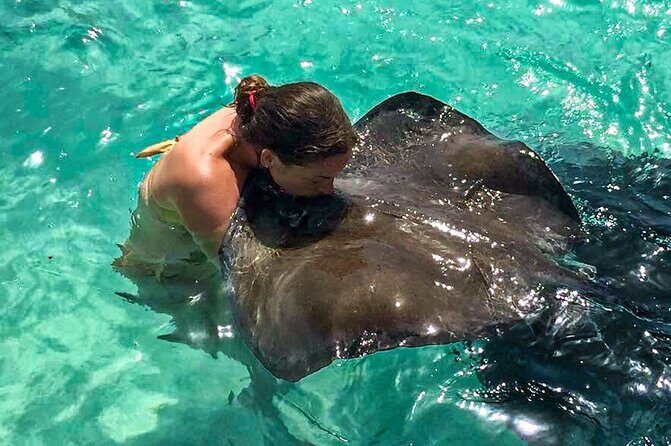 Stingray City experience, Devils Bridge and Long Bay Beach - What to Expect from the Itinerary