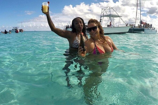 Stingray City Experience Plus Two Snorkeling spots Private Boat - FAQ