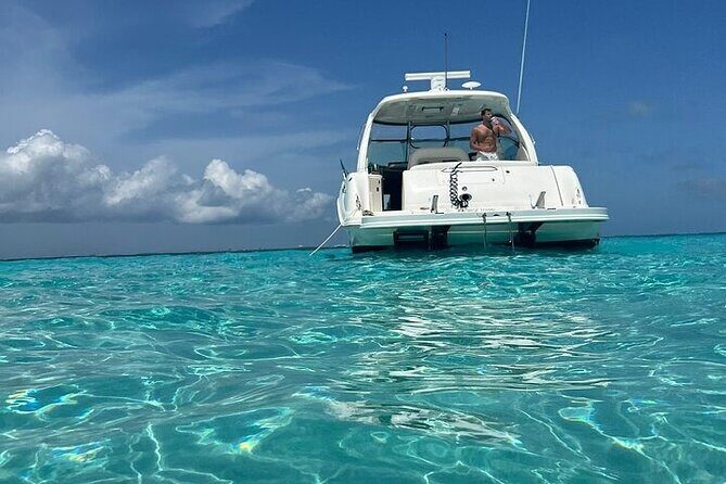 Stingray City Private Boat Charter with Jet Ski - An In-Depth Look at the Stingray City Private Boat Charter with Jet Ski