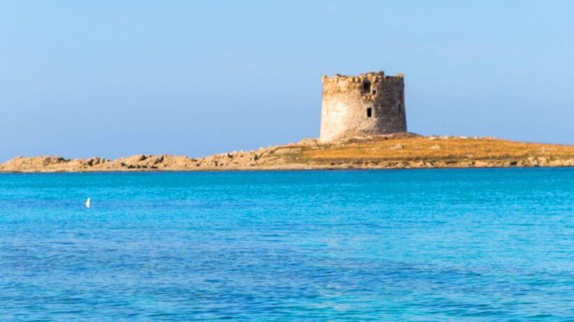 Stintino: Half-day catamaran tour to La Pelosa with aperitif - FAQ