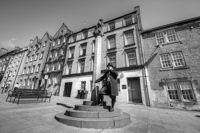 Stirling Castle and the Secrets of the Old Town Private Tour - FAQ
