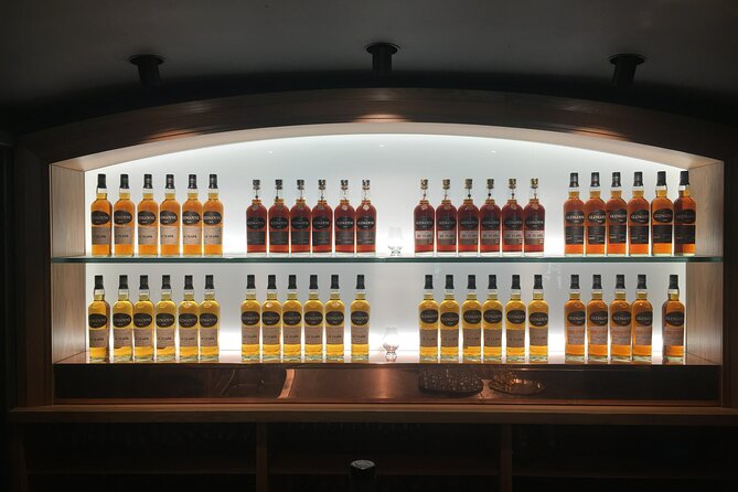 Stirling Castle, Loch Lomond Walk & Whisky Distillery Tour From Glasgow - Loch Lomond Countryside Walk