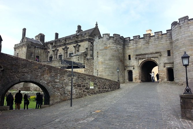 Stirling Castle, Trossachs and Loch Lomond Shore Excursion - Key Points