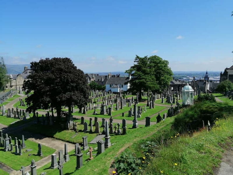 Stirling: Daily Guided Walking Tour (11am & 2pm) - Detailed Tour Breakdown