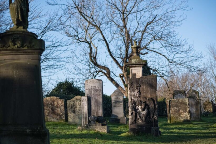Stirling: Historical Walking Tour in Spanish - An In-Depth Look at the Tour
