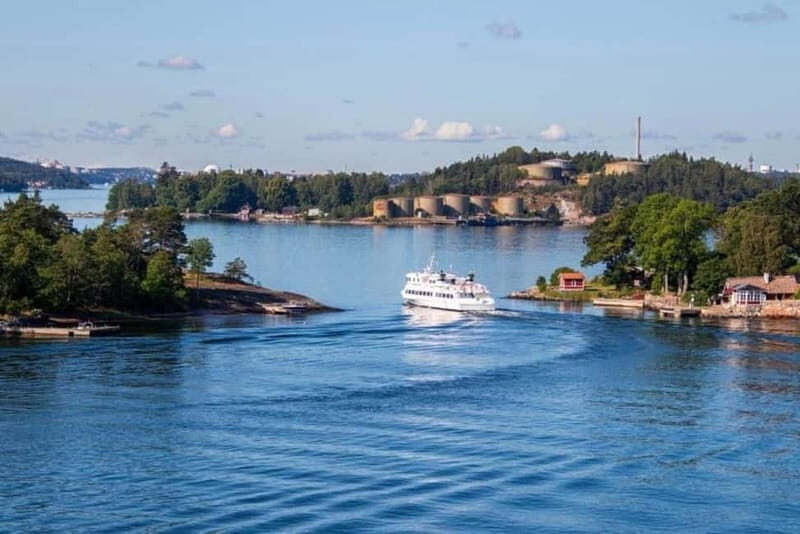 Stockholm: Archipelago Guided Boat & Walking Tour of Vaxholm - Authentic Perspectives from Travelers