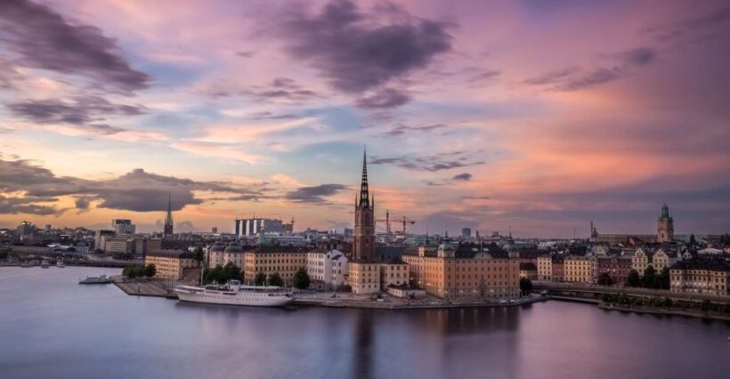 Stockholm: Capture the most Photogenic Spots with a Local - A Practical Guide to the Stockholm Photography Tour