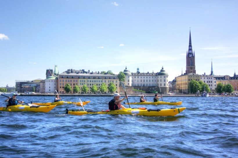 Stockholm: Guided Kayak City Tour & Optional Midsummer Meal - FAQ