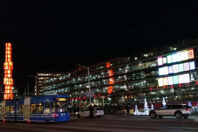 Stockholm: Modern City and Old Town, a Small Group Walking Tour - Key Points