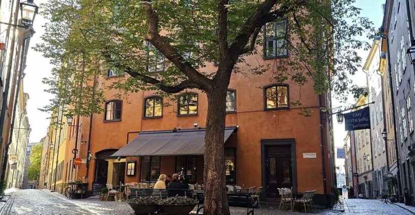 Stockholm: Old Town Walking Tour, stories and secrets - Why This Tour Stands Out