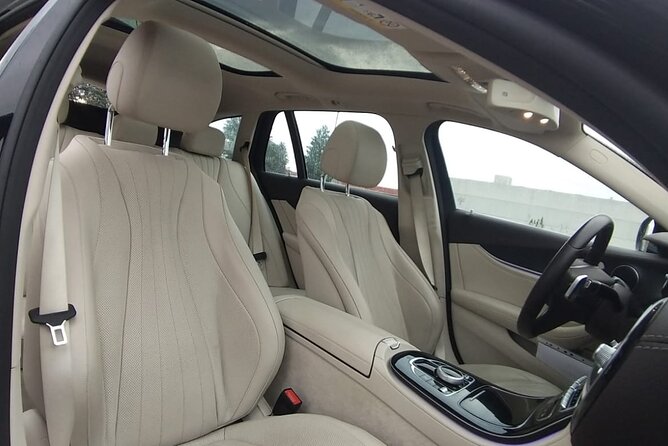 Stockholm Port to Stockholm hotels - Arrival Private Transfer - In-Depth Breakdown of the Experience