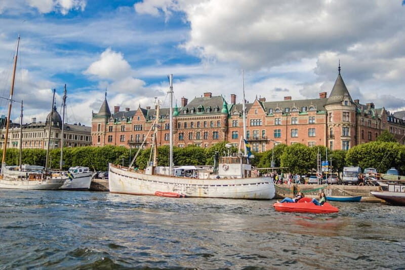 Stockholm: Royal Djurgården Boat Tour - The Experience: Comfort and Accessibility