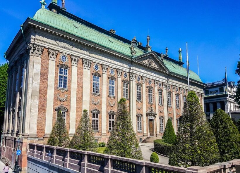 Stockholm Royal Palace Museums Gamla Stan Skip-the-line Tour - A Detailed Look at the Experience