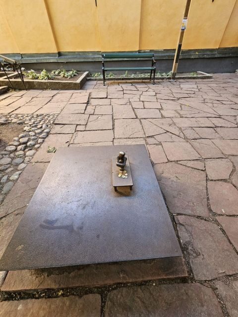 Stockholm: Secrets of Gamla Stan Guided Tour w/ Fika Option - The Value of This Tour