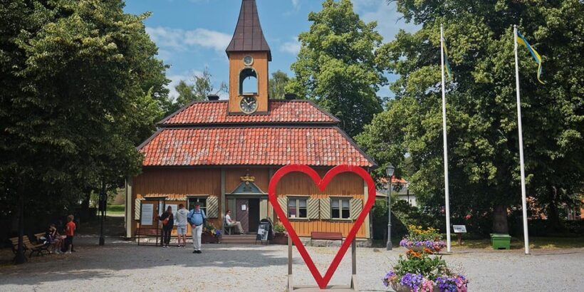 Stockholm: Sigtuna Guided Boat Tour with Optional Museum - The Bottom Line: Is This Tour Right for You?