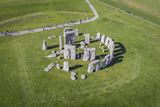 Stonehenge and Bath Day Guided Tour from London - Practical Details: What to Expect