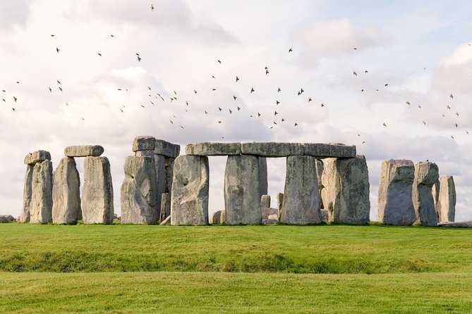 Stonehenge and Bath Tour From Oxford - Transportation and Meeting Details