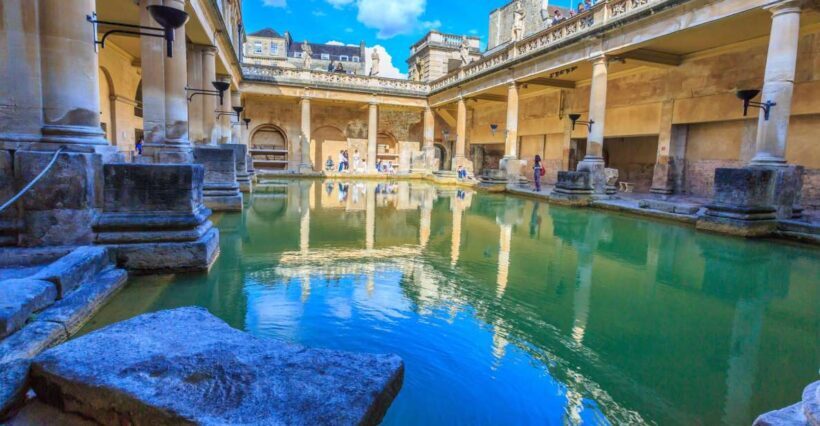 Stonehenge & Bath Private Car Tour - Scenic Drive & City Tour of Bath