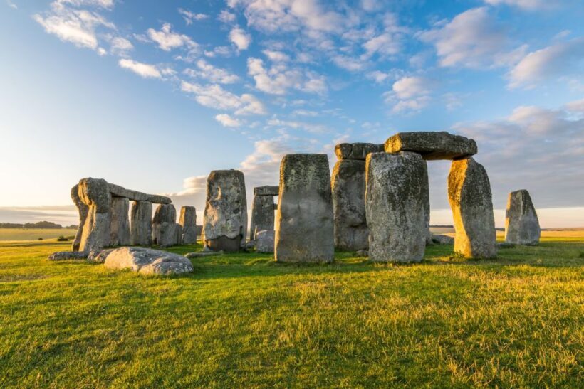Stonehenge, Bath & Stratford Tour (1-night in The Cotsowlds) - FAQ