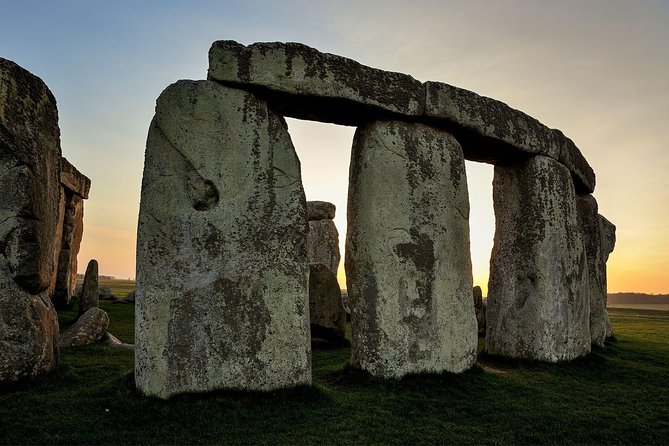 Stonehenge Half-Day Tour From London With Admission & Snack Pack - Logistics and Accessibility