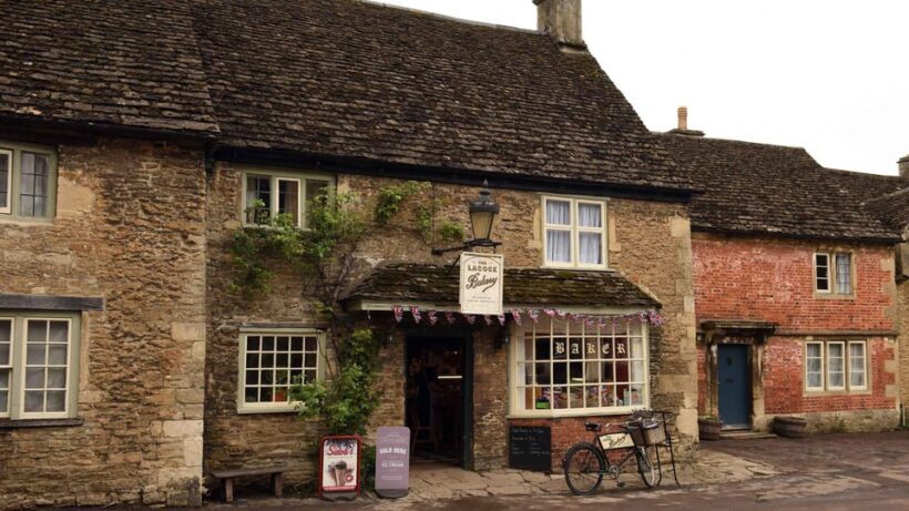 Stonehenge , Lacock , Roman Baths: Private Tour - The Experience of the Guides and Reviews