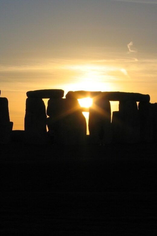 Stonehenge Private Sunset Tour with Lacock and Bath - Potential Drawbacks to Keep in Mind