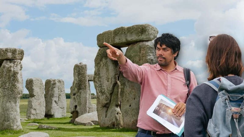 "Stonehenge & Secret England" Tour for 2-8 guests from Bath - A Deep Dive into the Experience