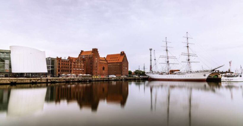 Stralsund: Old Town Highlights Private Walking Tour - A Deep Dive into the Old Town Highlights Private Walking Tour