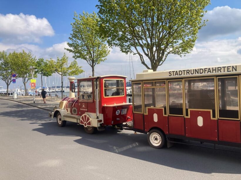 Stralsund: Stadtrundfahrt durch die historische Altstadt - Key Points