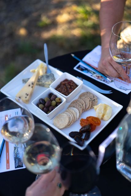Strange Bird Flight of 3 Wine & Cheese - FAQ