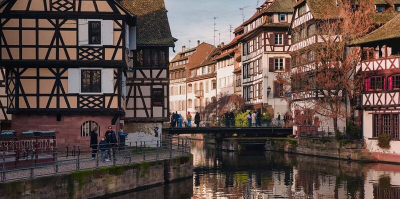 Strasbourg: 2-Hour Tour of the Historic Center and Petite France - Gothic Architecture and Medieval Stained Glass