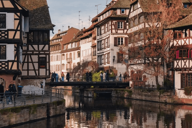 Strasbourg: Christmas Market and City 3 Hour Walking Tour - The Experience We’re Expecting